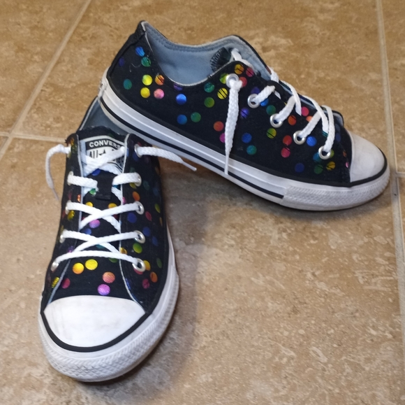 Converse | Shoes | Converse Low Confetti Dot Sneakers Kids Sz2 | Poshmark